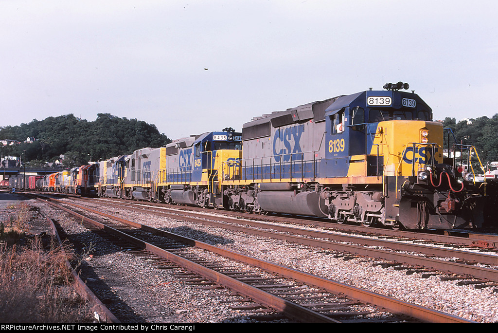 CSXT 8139 on Q352